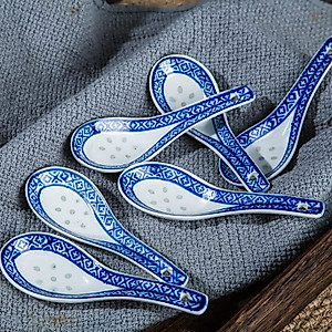SLixuhay 6pcs Chinese Soup Spoons, Ceramic Asian Soup Spoons for Ramen Pho Wonton Dumpling Noodles (Blue and White)