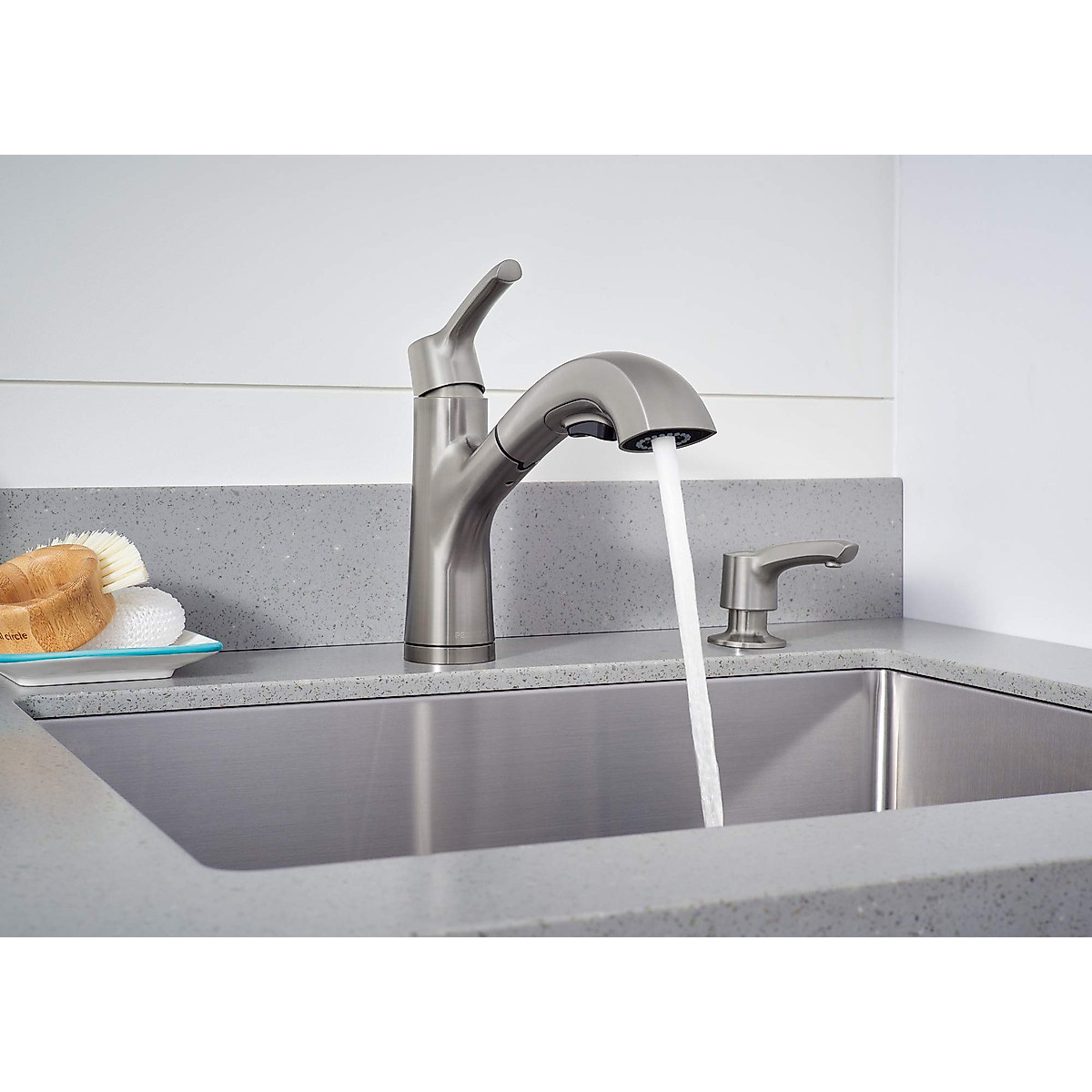 Peerless P6935LF-SS Parkwood Single Handle Pullout Kitchen Faucet Pull-Out, Stainless