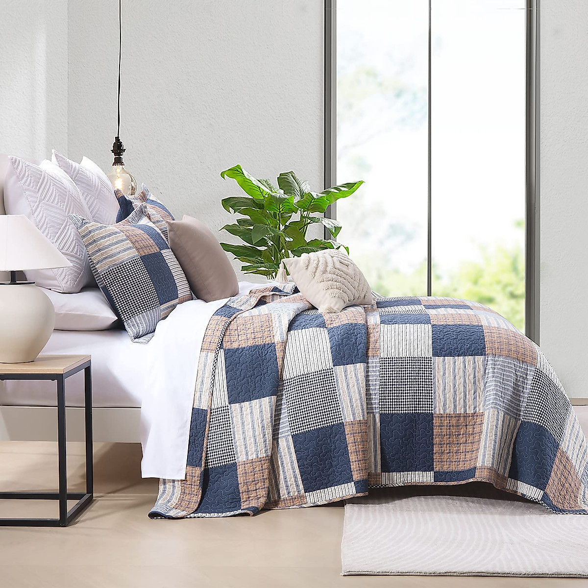 PANGUSHAN 100% Cotton Quilt Set Queen Size, Patchwork Plaid Queen Quilt Bedding Set Bedspreads, Farmhouse Lightweight Comforter Reversible Quilt, Navy/Brown/White Bed Spread for Queen Bed, 3 Pieces