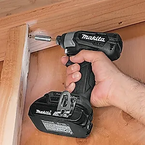 Makita XDT15R1B 18V LXT Lithium-Ion Sub-Compact Brushless Cordless Impact Driver Kit (2.0Ah)