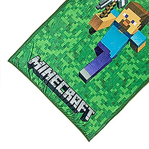 Minecraft Boys Fleece Throw Blanket - Blanket Lanyard and Pin Box Set - Official Black and Green Creeper Face Throw Blanket Lanyard and Pin Set (Green Run)