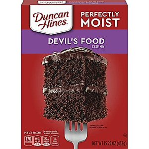 Duncan Hines Classic Cake Mix, Devils Food, 15.25 oz