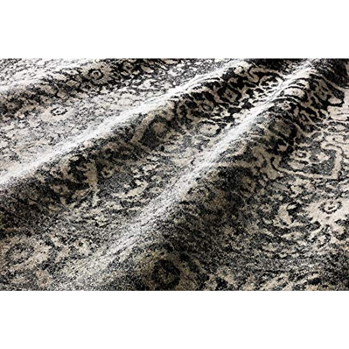 Loloi Emory Black/Ivory 5'-3" x 7'-7" Area Rug