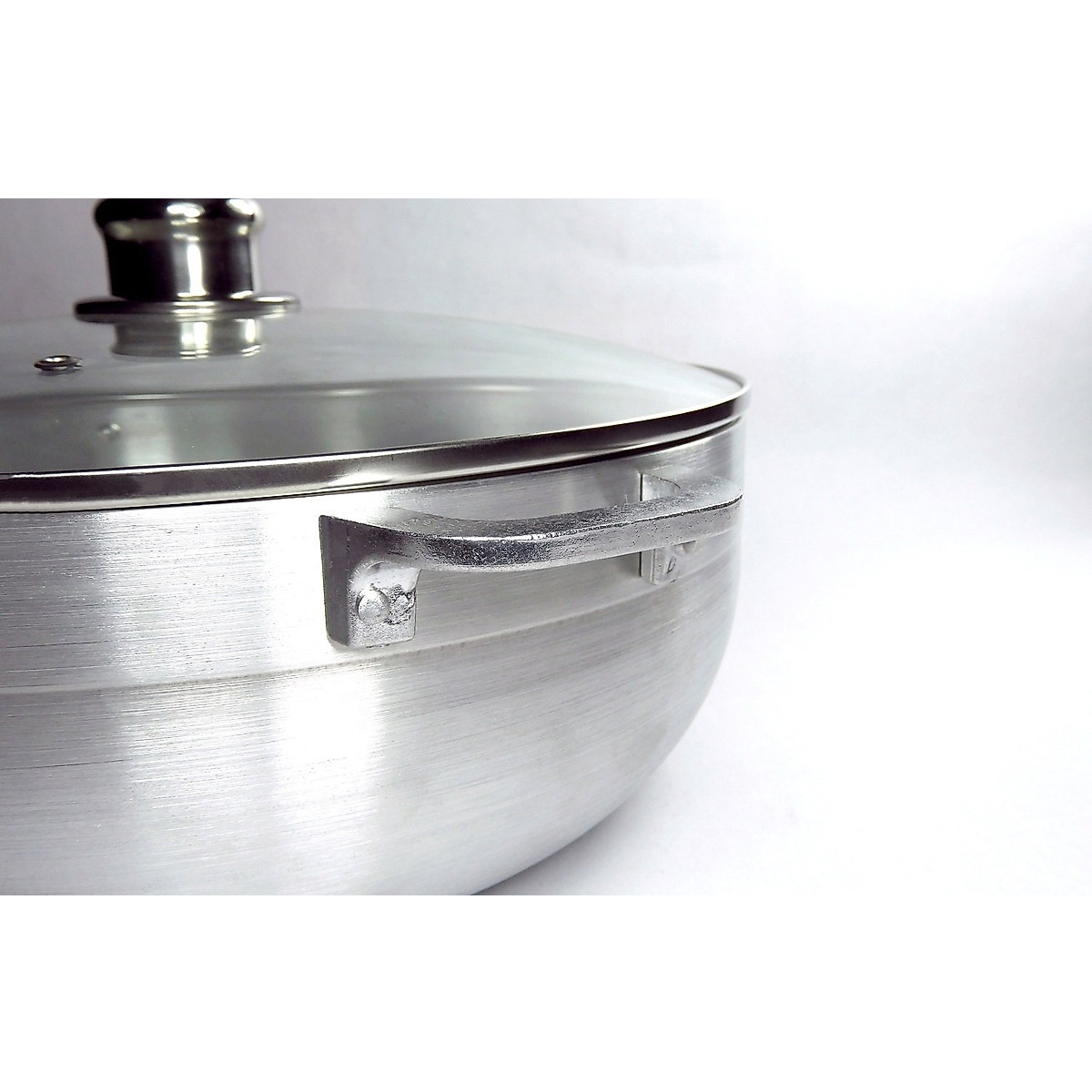 Uniware Aluminum Heavy Gauge Caldero Dutch Oven With Glass Lid, Silver, 15 quart