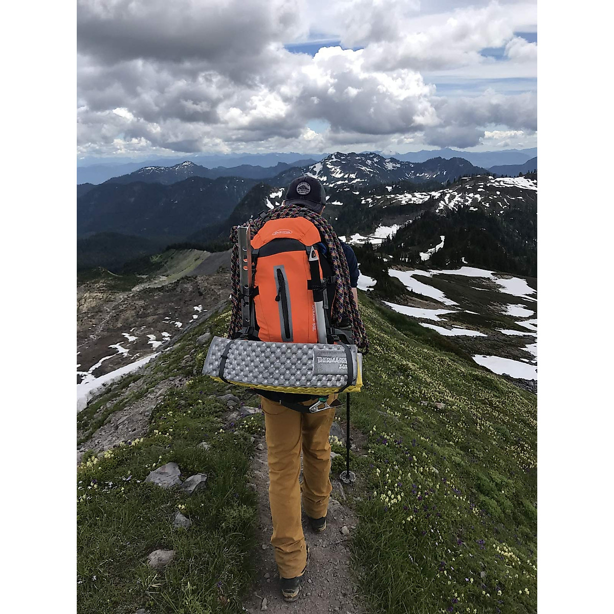 DURATON Hiking Backpack 50L, Water Resistant Light-Weight Day Pack for Backpacking Camping and Travel (Green)