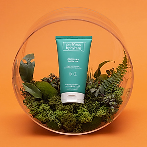 Selfless by Hyram Centella & Green Tea Hydrating Gel Cleanser. Gentle, Hydrating Daily face Cleanser with Antioxidants that Removes Makeup. For All Skin Types (5 fl oz)