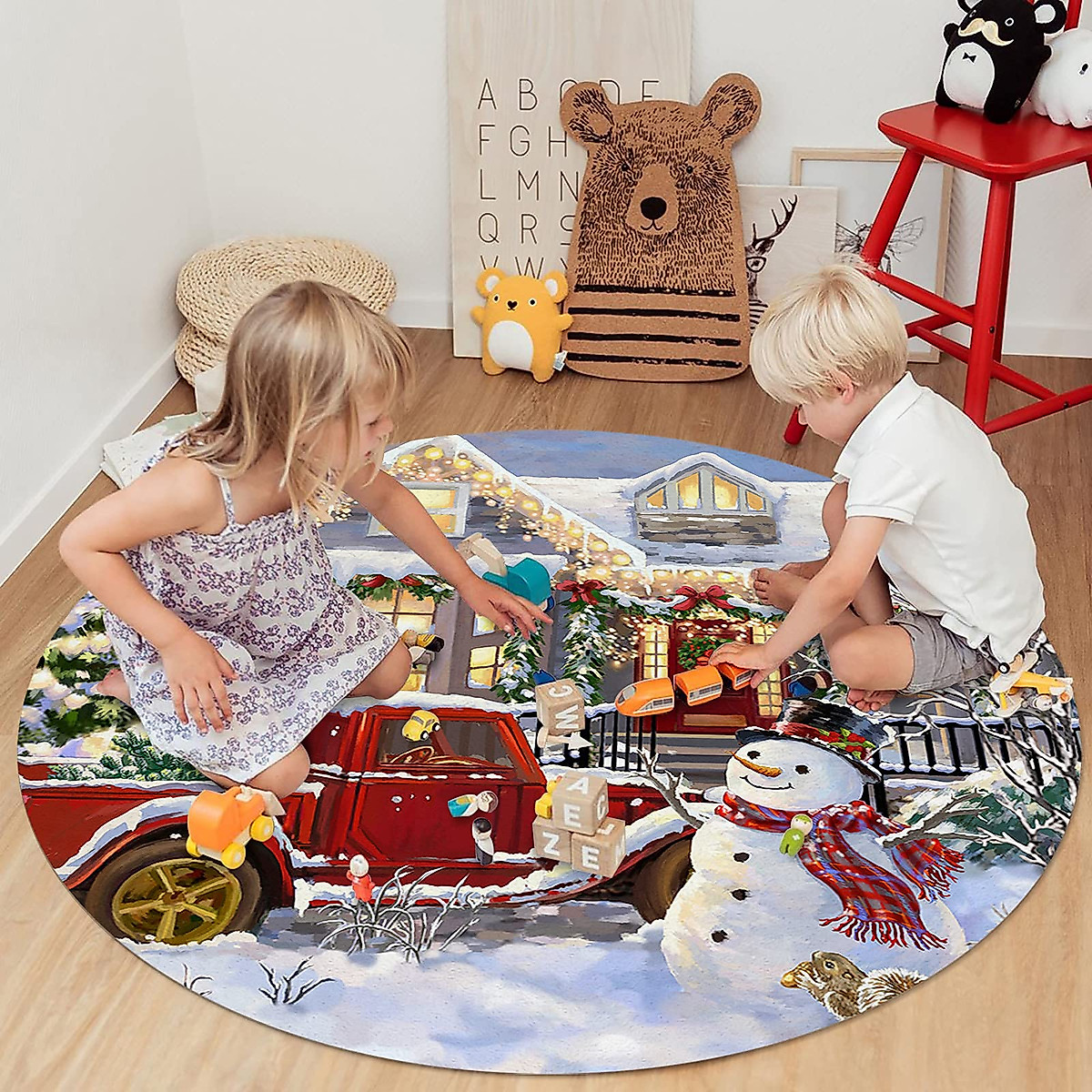 Christmas Snowman Round Area Rugs 5 ft Diameter Indoor Mats Farmhouse Happy New Year Red Truck Snowflake Xmas Tree Soft Living Room Bedroom Unique Carpet Woman Yoga Mat Home Decor