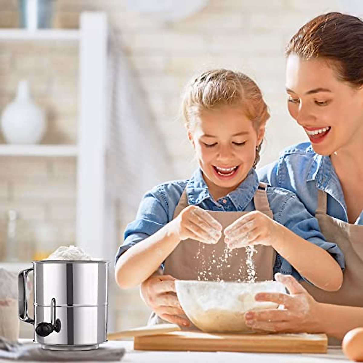 PIQUEBAR Flour Sifter - 5 Cup Fine Mesh Hand Crank Sifter Stainless Steel with Agitator Wire Loop for Baking, Powdered Sugar Duster Set