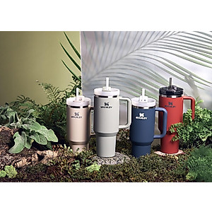 Stanley Quencher H2.0 FlowState Tumbler 40oz Soft Matte (Dune)