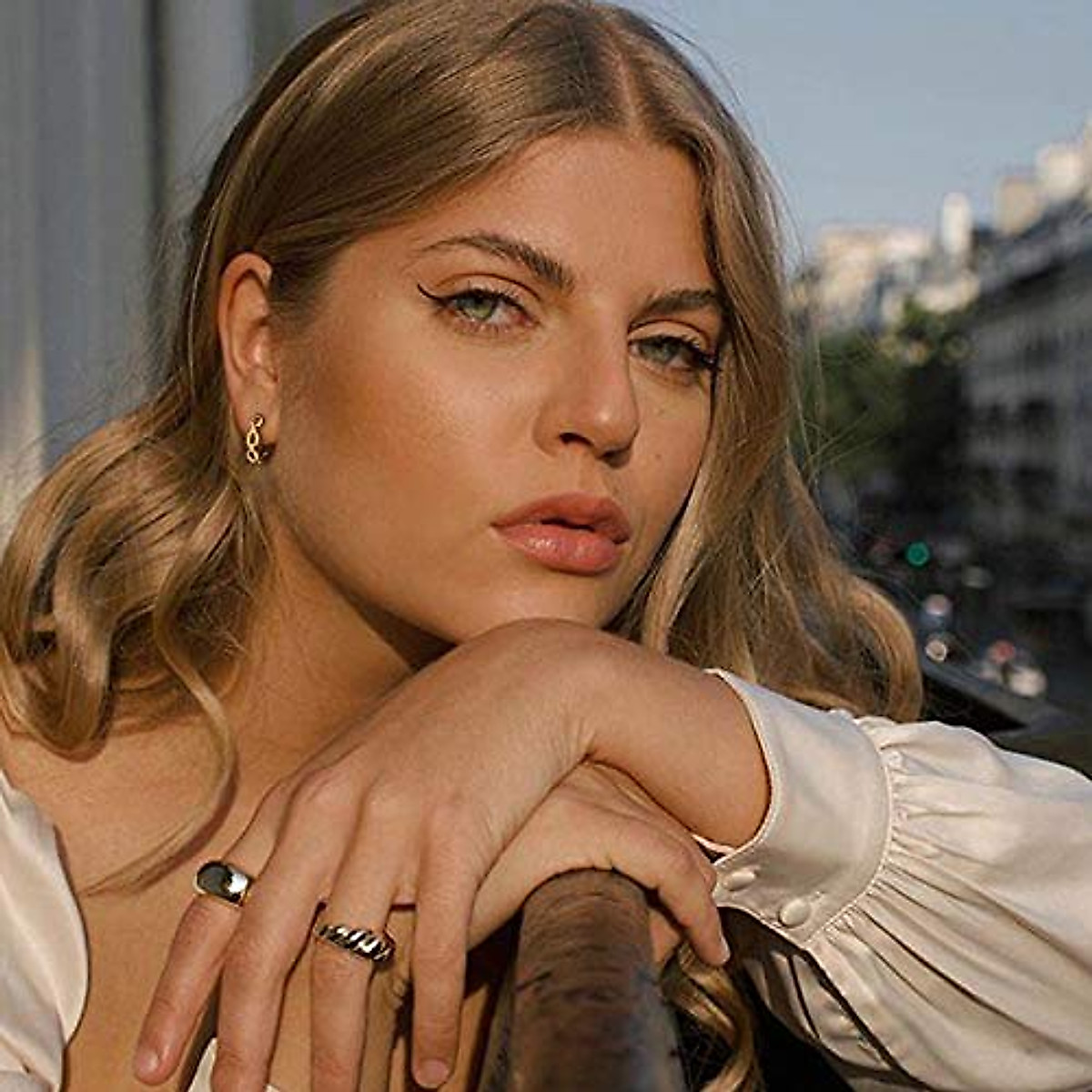 WEARON Gold Hoop Earrings for Women 14K Plated Gold Huggie Earrings for Women Personality Simplicity Twisted Chain Hoop Earrings Jewelry