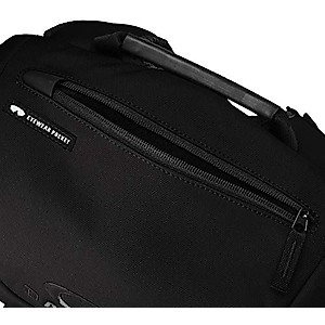 Oakley Urban Backpack, Ruck Pack for Men and Women, Blackout, One Size