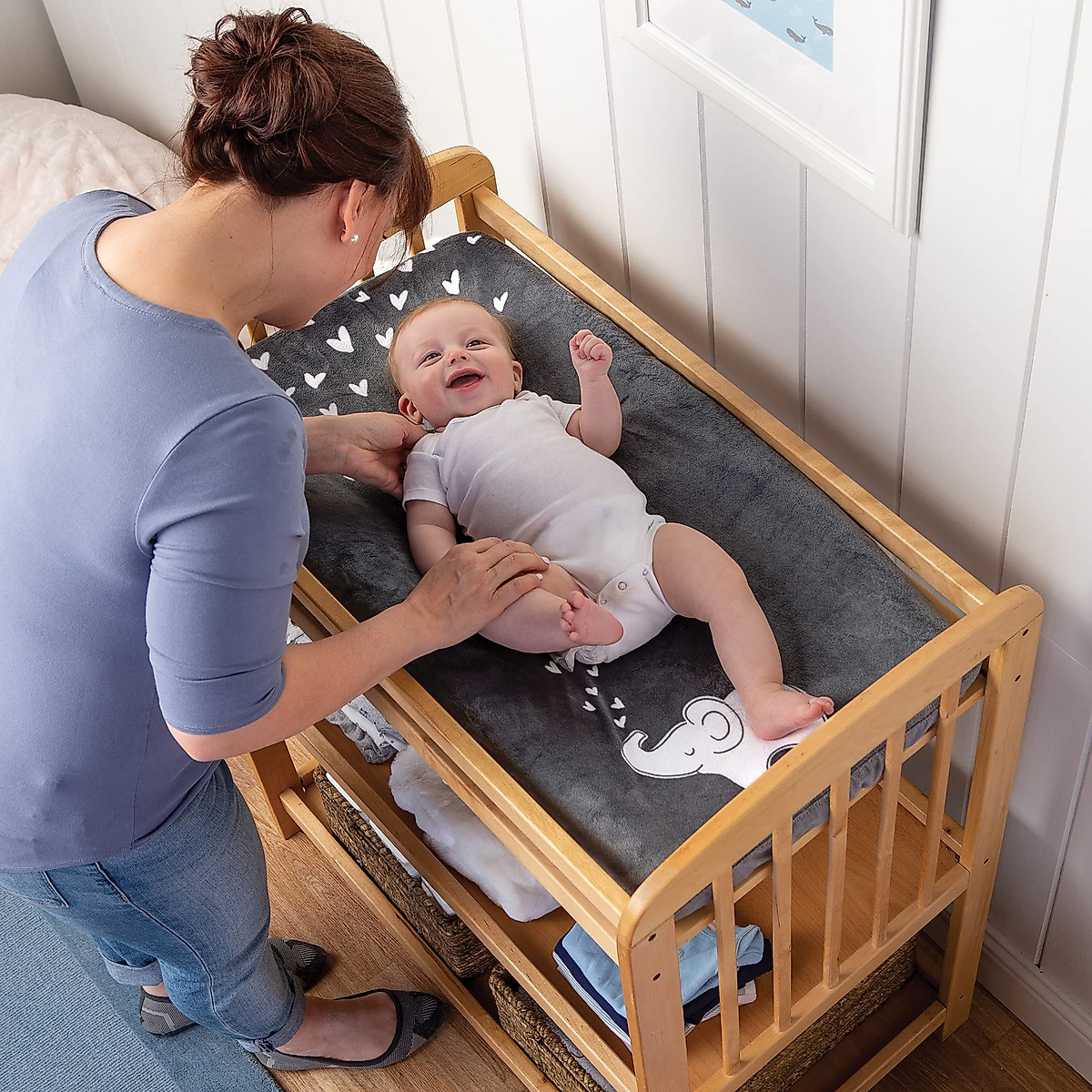 Boppy Changing Pad Cover, Elephant Kisses, 16x32 Inch (Pack of 1)