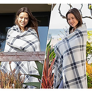 ANDORRA Wearable Ponchos Wrap, Poncho Blanket for Women, Sherpa Lined Cape Blankets, Womens Cozy Blanket with Snaps, Comfy Blanket Hoodie Comfy Blankets, Grey