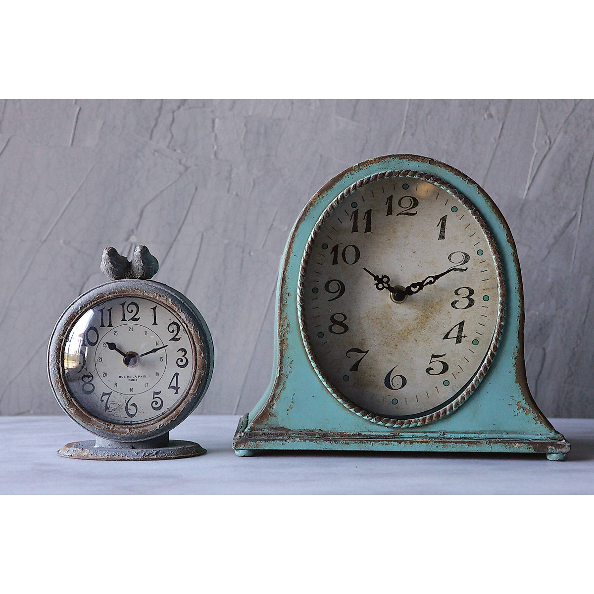 Creative Co-Op Metal Mantel Clock with Aqua Finish