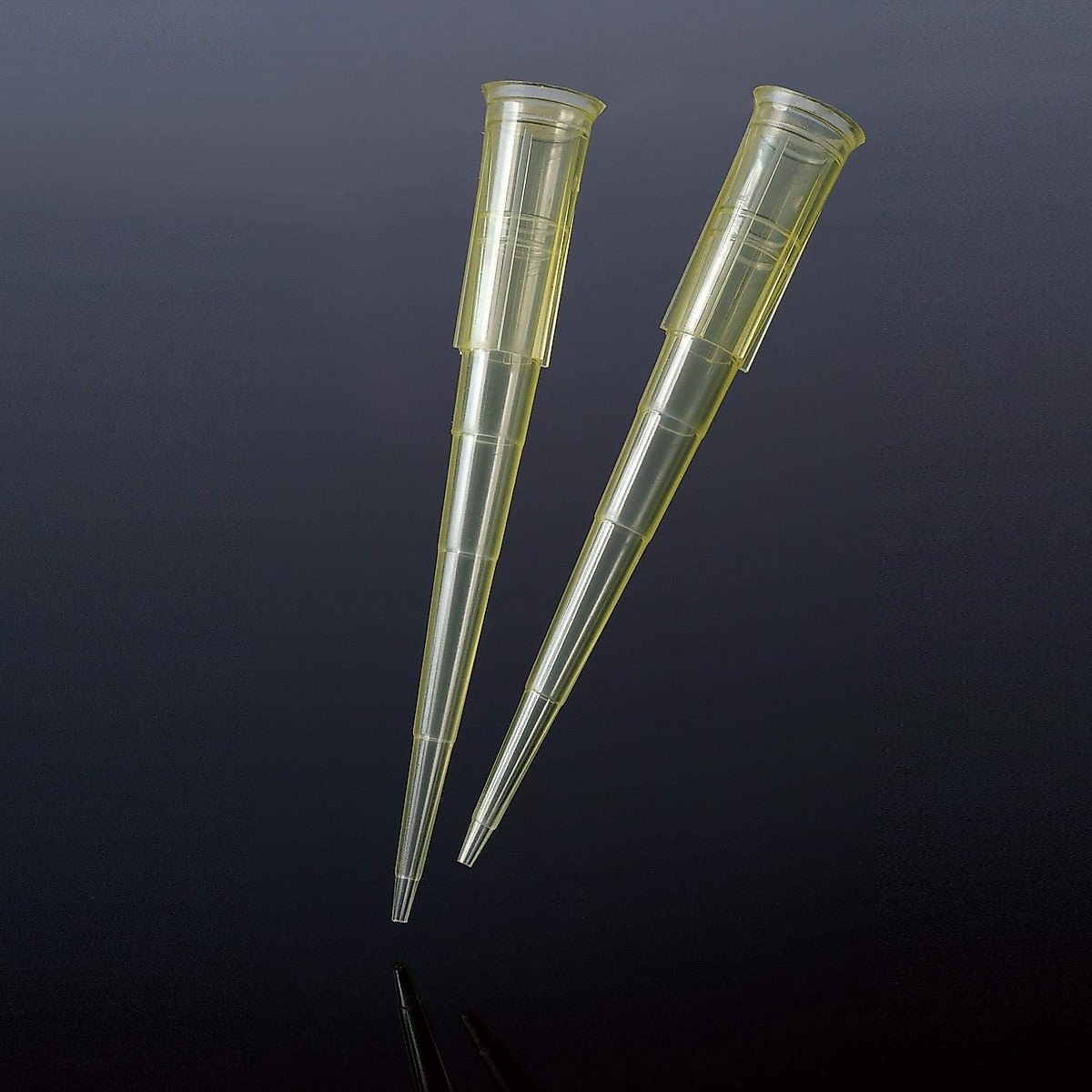 TYQILIN 200 μL Universal Pipette Tips Bulk, Yellow, DNase/RNase Free Pk x 1,000 ea/bag