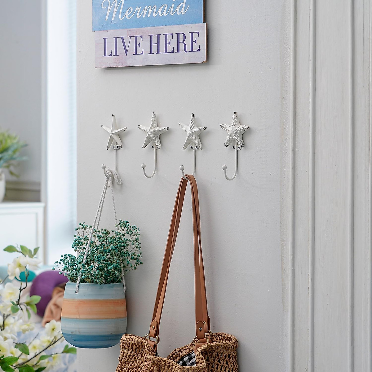 SOFFEE DESIGN Set of 4 Resin White Beach Starfish Coat Hooks, Starfish Retro Friction Process, High Load-Bearing, for Holiday Cottages, Seaside Cottages, Children's Rooms