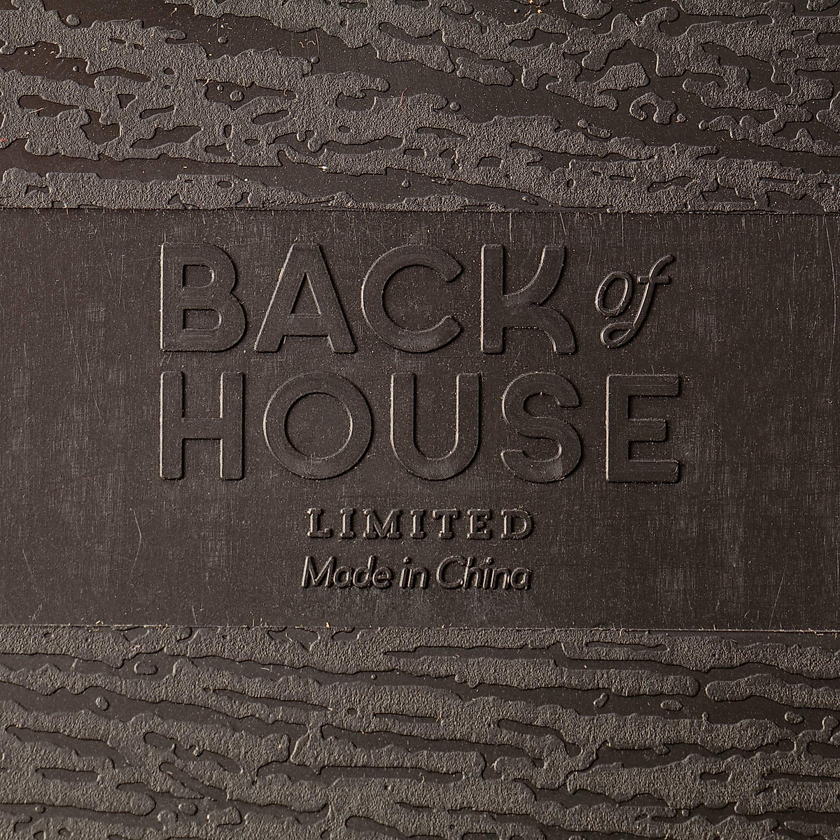 10-Pack Handled Cafeteria Trays - 14" x 9" Rectangular Wood Grain Textured Plastic Food Serving TV Tray - Great for Restaurant Buffets, Diners, School Lunch, Cafe Commercial Kitchen (Black)