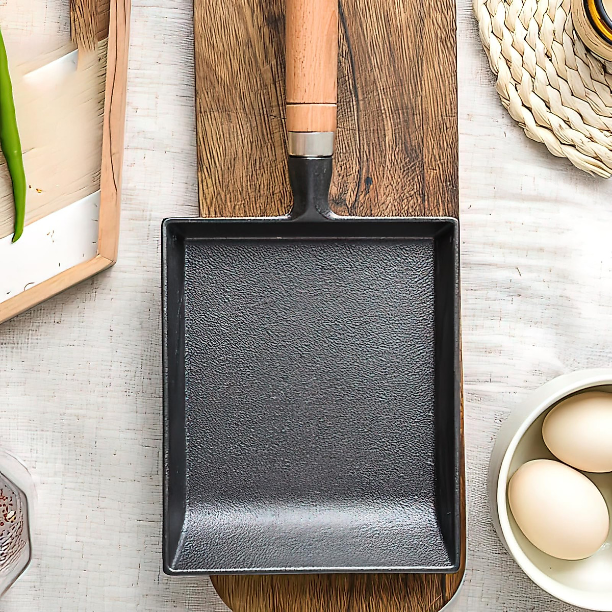 CoolZephyr Pre-Seasoned Cast Iron Tamagoyaki Pan - 9x7 Inches Ideal for Japanese Egg Omelettes