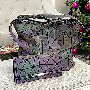 Holographic Purse Geometric Purse Luminous Handbag Purse and Wallet Set for Women Iridescent Shoulder Bag Reflective Purse