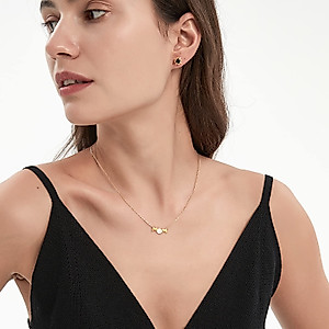 CCmfgjew Star Gold Necklaces for Women Trendy Dainty Gold Pendant Necklace CZ Diamond Necklace 14K Gold Plated Necklaces Adjustable Women Chain Necklaces for Women (MOM)