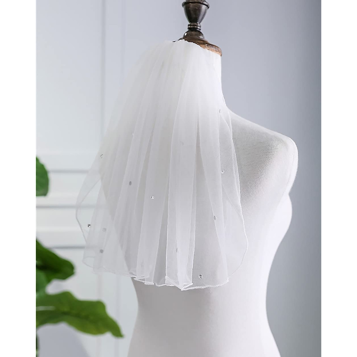 Haraty Crystal Bridal Veils Short 1 Tier Veil Soft Mesh With Comb Wedding Party Bride Veil Hair Accessories for Women Girls (White)