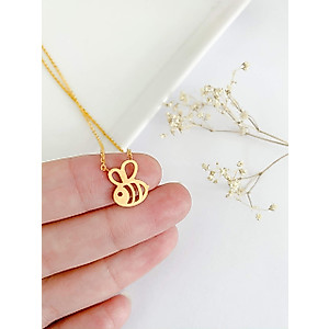 Altitude Boutique Bumble Bee Necklace, Honey Bee Necklace MotherÍs Day, Birthday, Engagement, ValentineÍs Day, Anniversary (Gold)