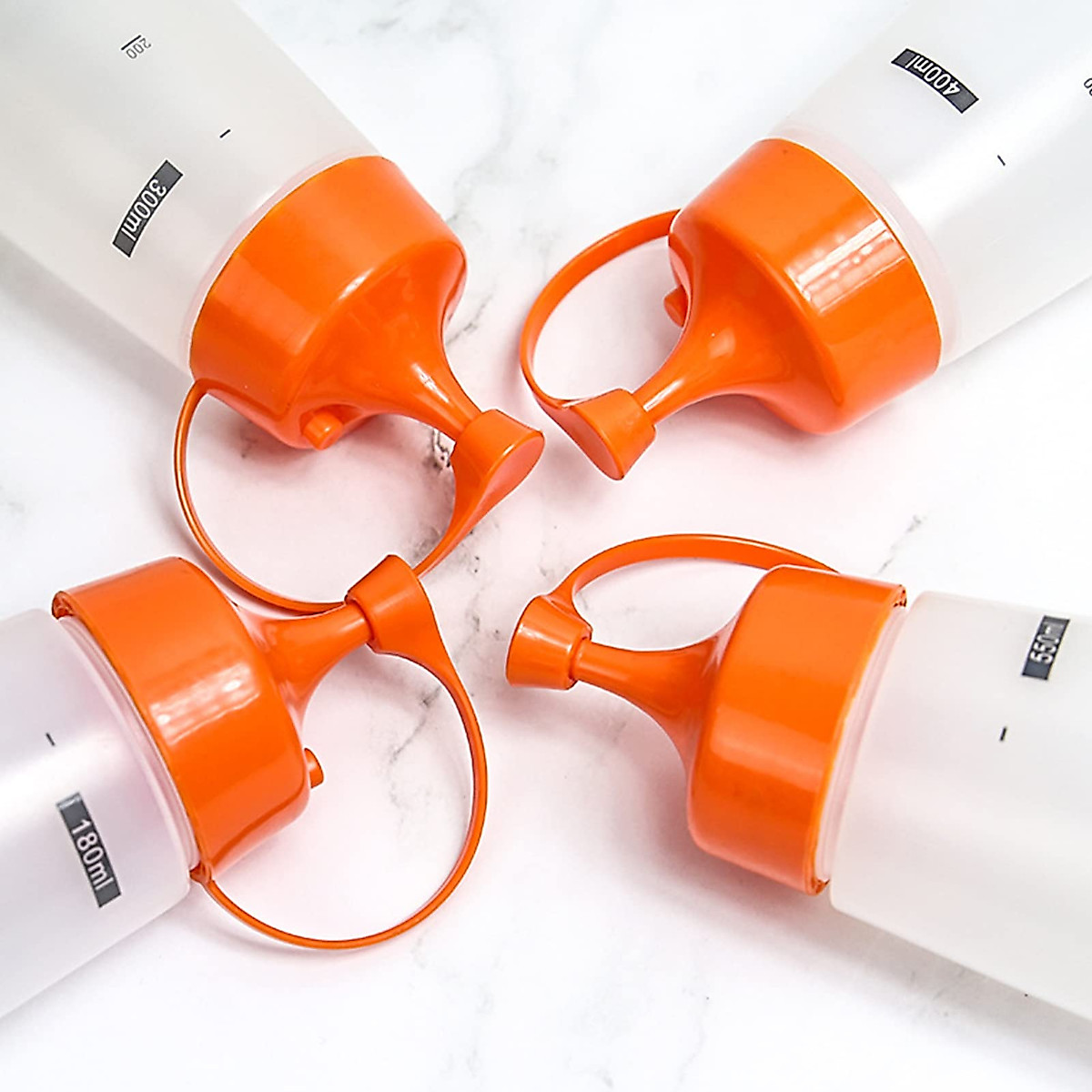 Squeeze Sauce Bottle with Scale, Practical Leakproof Squeeze Bottle Clear Scale Simple Usage Plastic Condiment Bottle for Home Orange 180ml