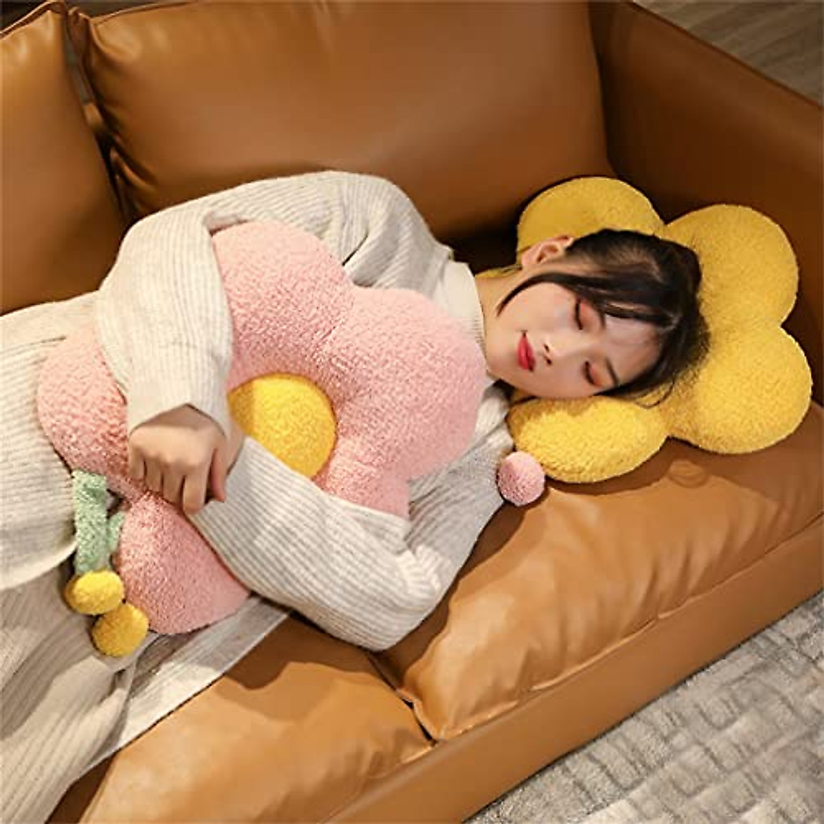 LANFIRE Flower Throw Pillow Seating Cushion Pillow Cushion Throw Cushion 17.7 * 17.7 inches Plush Sun Flower Cushion (White)