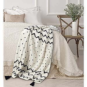 LR Home Modern Boho Tufted Stripe Cotton Throw Blanket