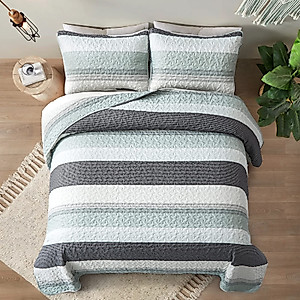 Mybedsoul Queen Quilt Set (96x90 Inch) - 3-Piece Mint Green Patchwork Bedspread Coverlet Set with 1 Striped Quilt and 2 Pillowcases - Soft Microfiber Stitched Bedding for Luxurious Comfort