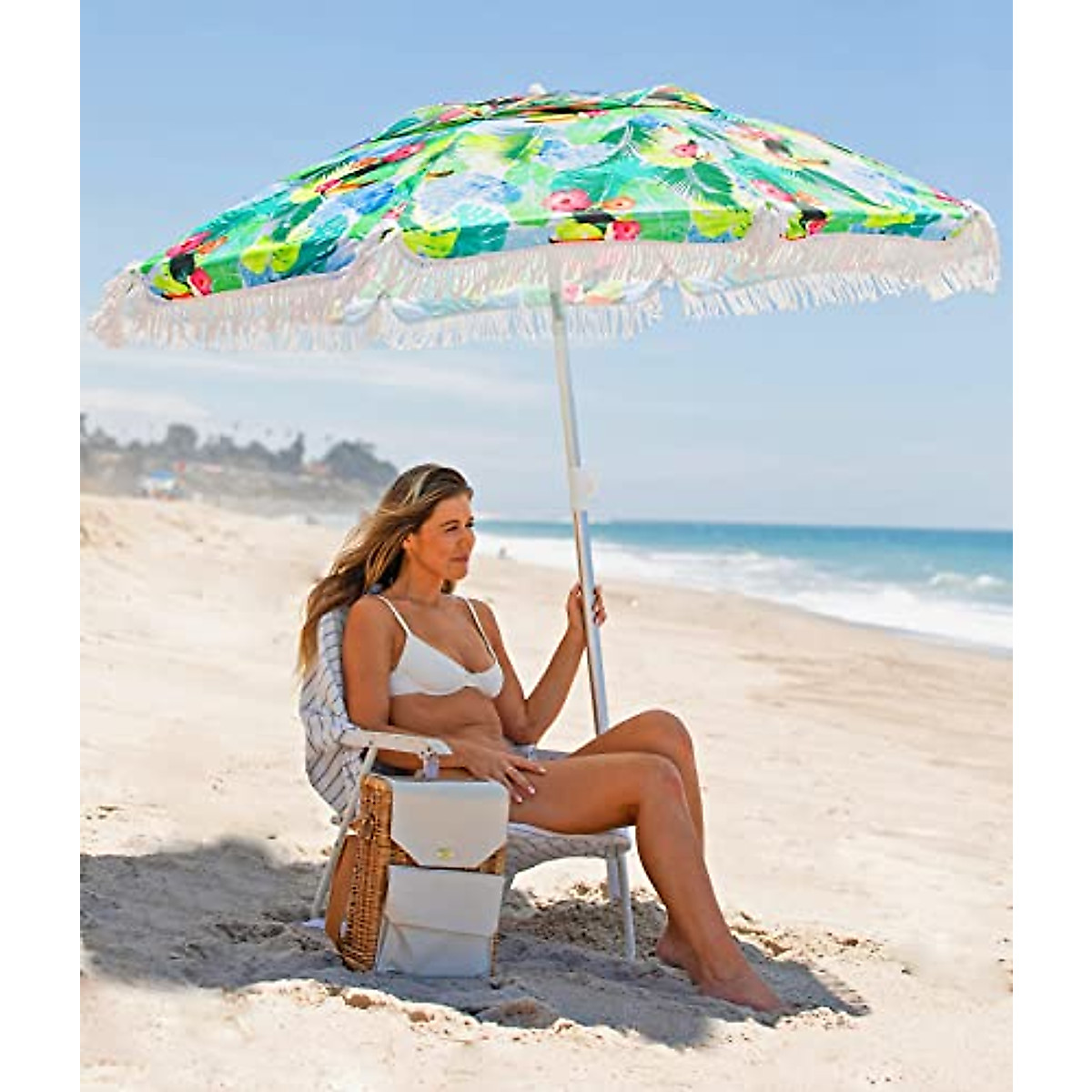 AMMSUN 6.5ft Heavy Duty HIGH Wind fringe Beach Umbrella with sand anchor & Tilt Sun Shelter , UV 50+ Sun Protection Outdoor Sunshade Umbrella with Carry Bag for Patio Garden Beach Pool Backyard Sports Multicolor Green