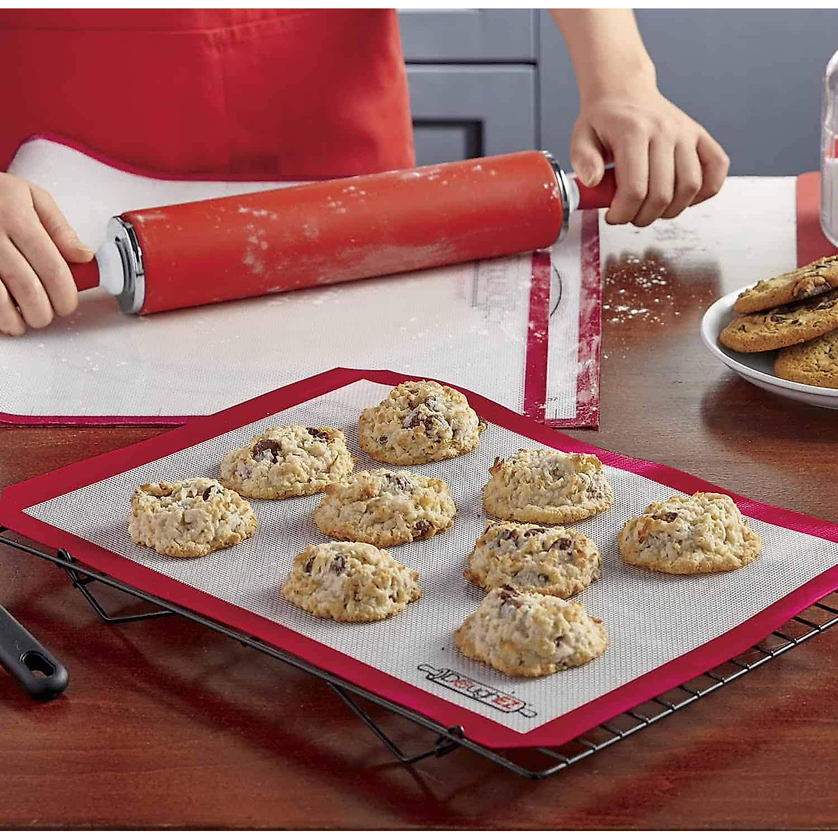 DoughEZ Silicone Non-stick Reusable Silicone Fiber Mesh Baking Mat, Oven Safe Up to 480° F, Dishwasher Safe, BPA Free, 11 x 16.5-Inch