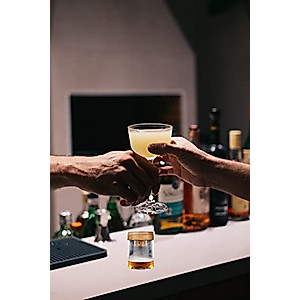 Cocktail Smoker Kit, Azrunor Drink Smoker Infuser Kit with Cleaning Brush, Filter, Cherry, Oak, Apple, and Pecan Wood Chips, Old Fashioned Smoker Kit for Cocktail, Whiskey, Wine