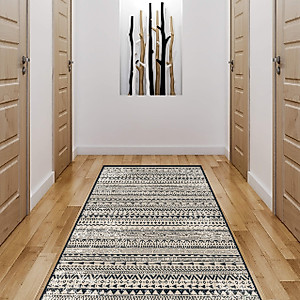 DEERLUX Boho Living Room Area Rug with Nonslip Backing, Bohemian Tribal Print Pattern, 2.5 x 6.5 Ft Runner