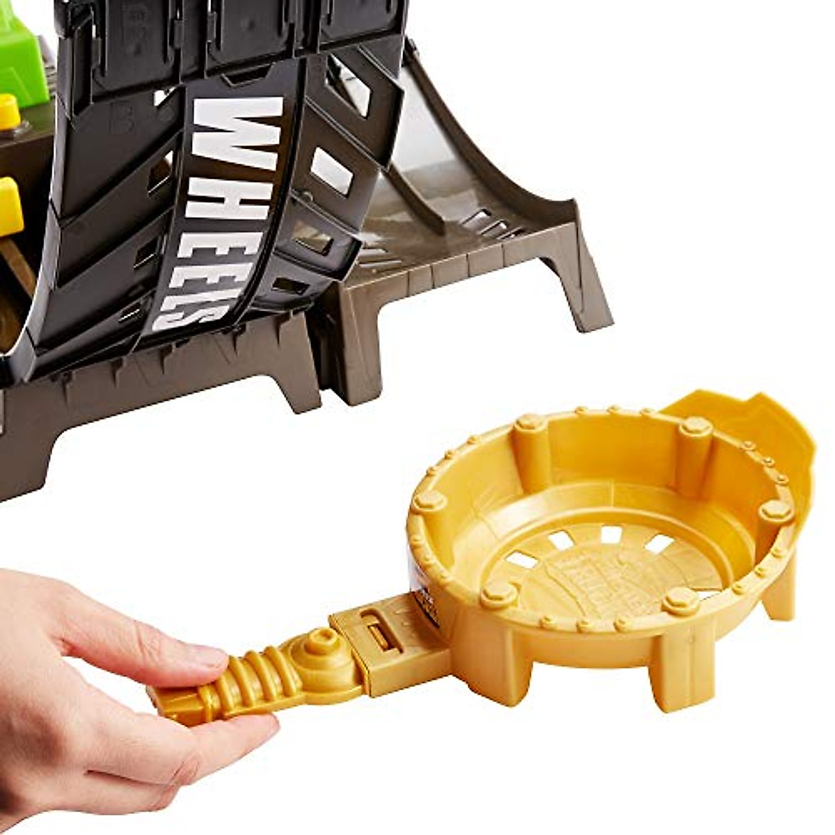 Hot Wheels Monster Truck Epic Loop Challenge Play Set with Truck and car