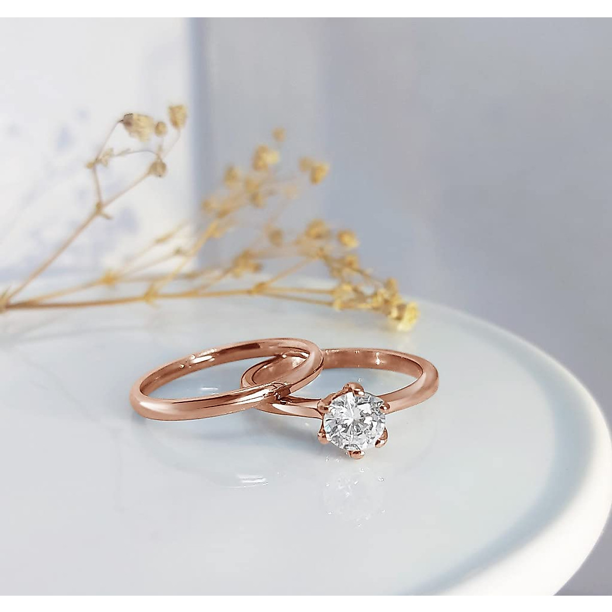 SILVERLINE JEWELRY Stainless Steel 2mm Wedding Band & Solitaire 7mm Round-Cut Cubic Zirconia Engagement Bridal Ring Set, Rose Gold Tone Size 6.5