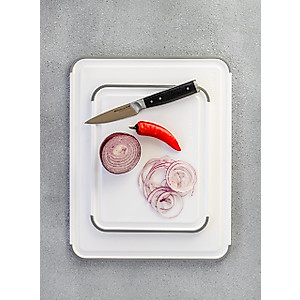 KitchenAid Classic Polypropylene Non-slip Chopping Board, 20 x 25cm