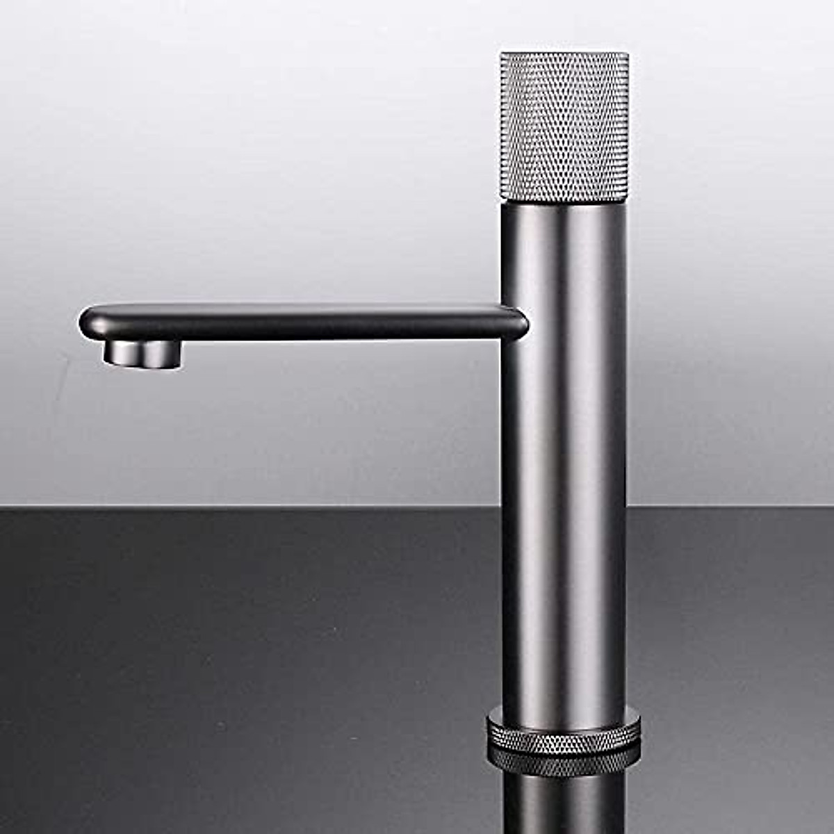 ZHANGYUEFEIFZ Bathroom Sink Faucet Sink Faucet Bathroom Vanity Faucet Brass Sink Faucet Hot and Cold Single Handle Countertop Mounted Toilet Unique Design Faucet (Color : Matte Gun Grey T)