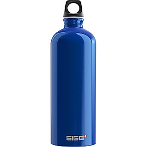SIGG - Aluminum Water Bottle - Traveller Blue - Climate Neutral Certified - Suitable For Carbonated Beverages - Leakproof & Lightweight - BPA Free - 34 oz