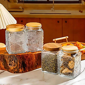 Square Glass Jar, 25.3 FL OZ Vintage Decorative Glass Storage Jar with Bamboo Lid, Glass Food Storage Containers for Candy, Cookies, Coffee, Tea, Cute Jar (Square-Sunflower)