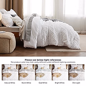Bedsure Boho Comforter Set Queen - White Tufted Shabby Chic Bedding Comforter Set for All Seasons, 3 Pieces Western Comforter Set, Farmhouse Modern Bed Set, Spring Bedding for Women Men Girls