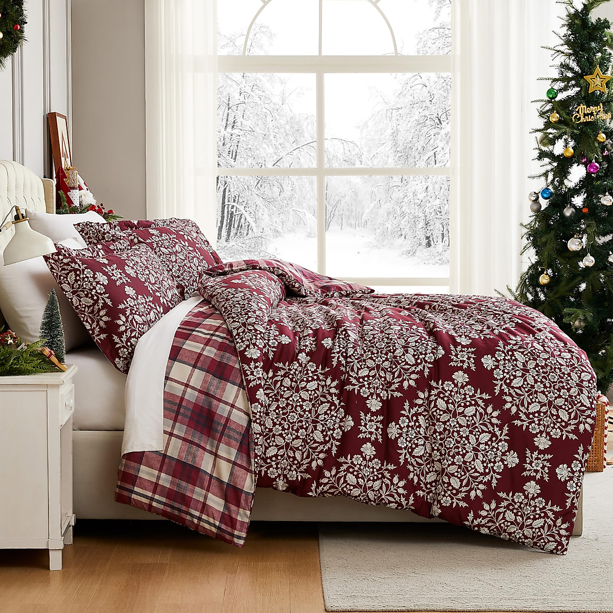 Southshore Fine Living, Inc. King Size Christmas Bedding Sets - King Duvet Cover and Shams, Reversible King/California King Duvet Cover, White Holiday Bedding Set - Wreath & Reindeer Print