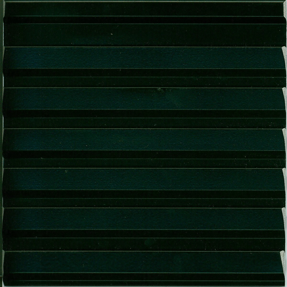 EasyFlex Aluminum Landscape Edging Project Kit, 8 Metal Garden Edging Pieces with Spikes, 48 feet, Black (1806BK-48C)