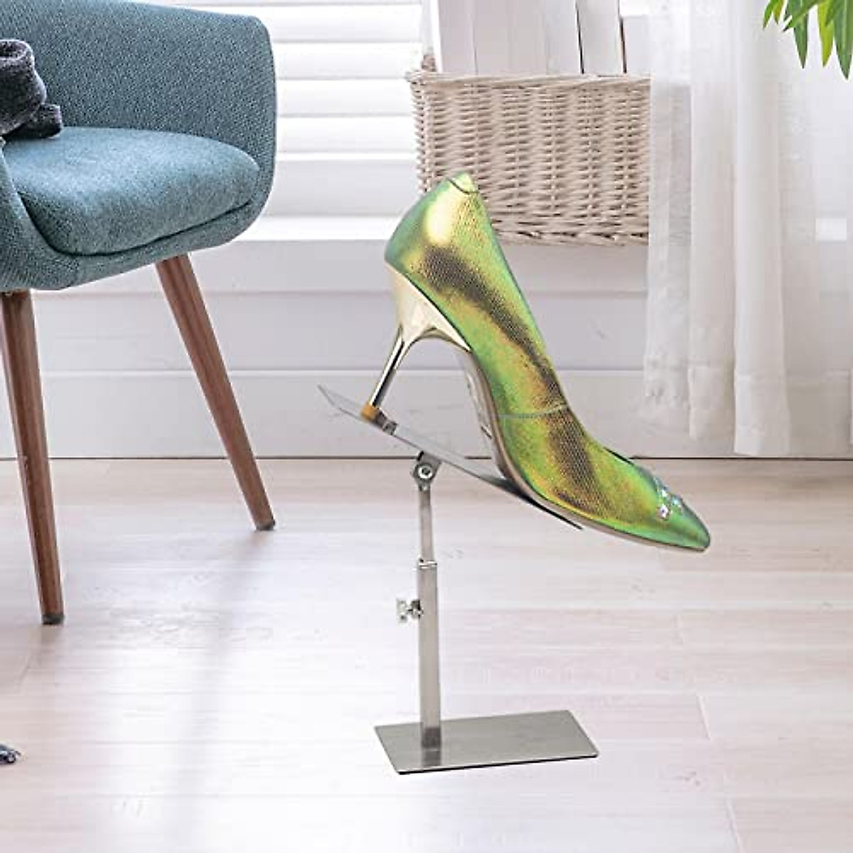 Gazechimp Shoes Display Shelves Shoes Display Riser Free Standing Thickened Stainless Steel Sandals Display Stand for Window Display Shows Cabinet Store, Gold with Short