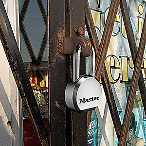 Master Lock Magnum Heavy Duty Solid Steel Padlock with Key, Silver, ‎M930XKADLH
