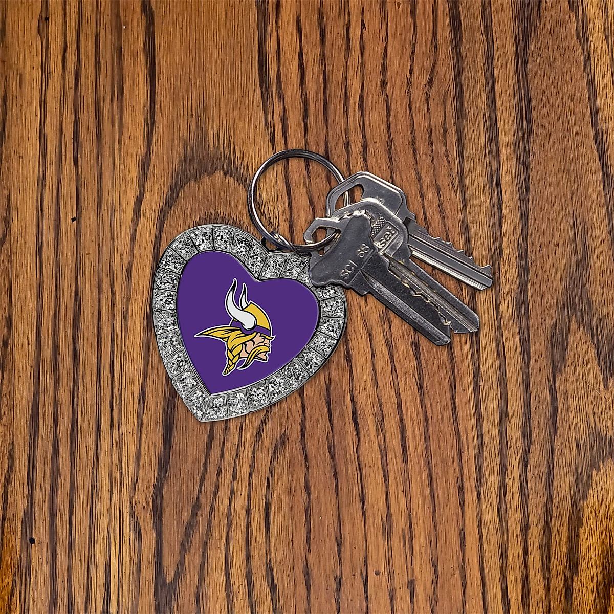 Rico Industries NFL Dallas Cowboys Bling #1 MOM Heart Key Chain Rhinestone Heart Keychain 3.5"x1.5"