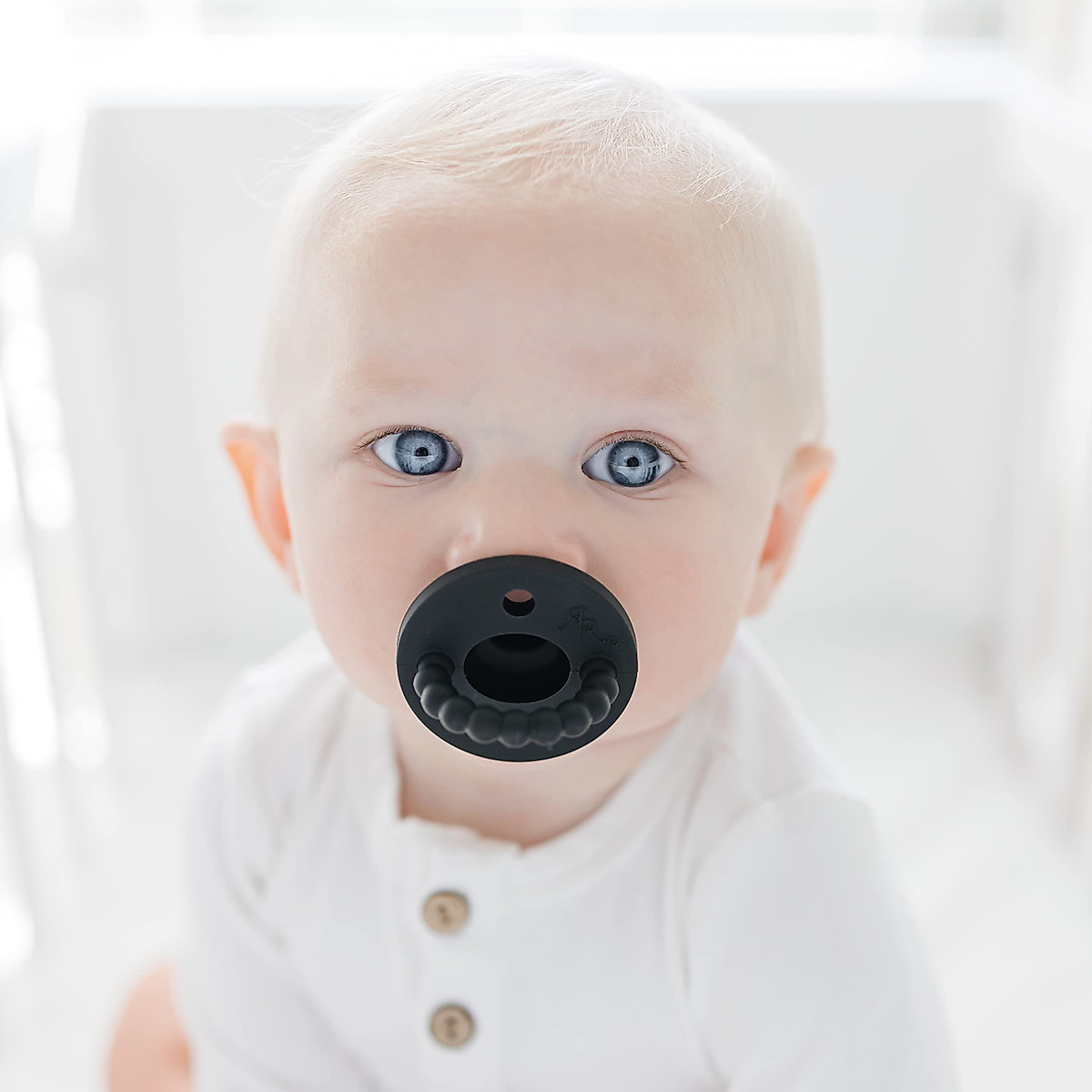 Ryan & Rose Cutie PAT Pacifier Teether (Flat, Black)