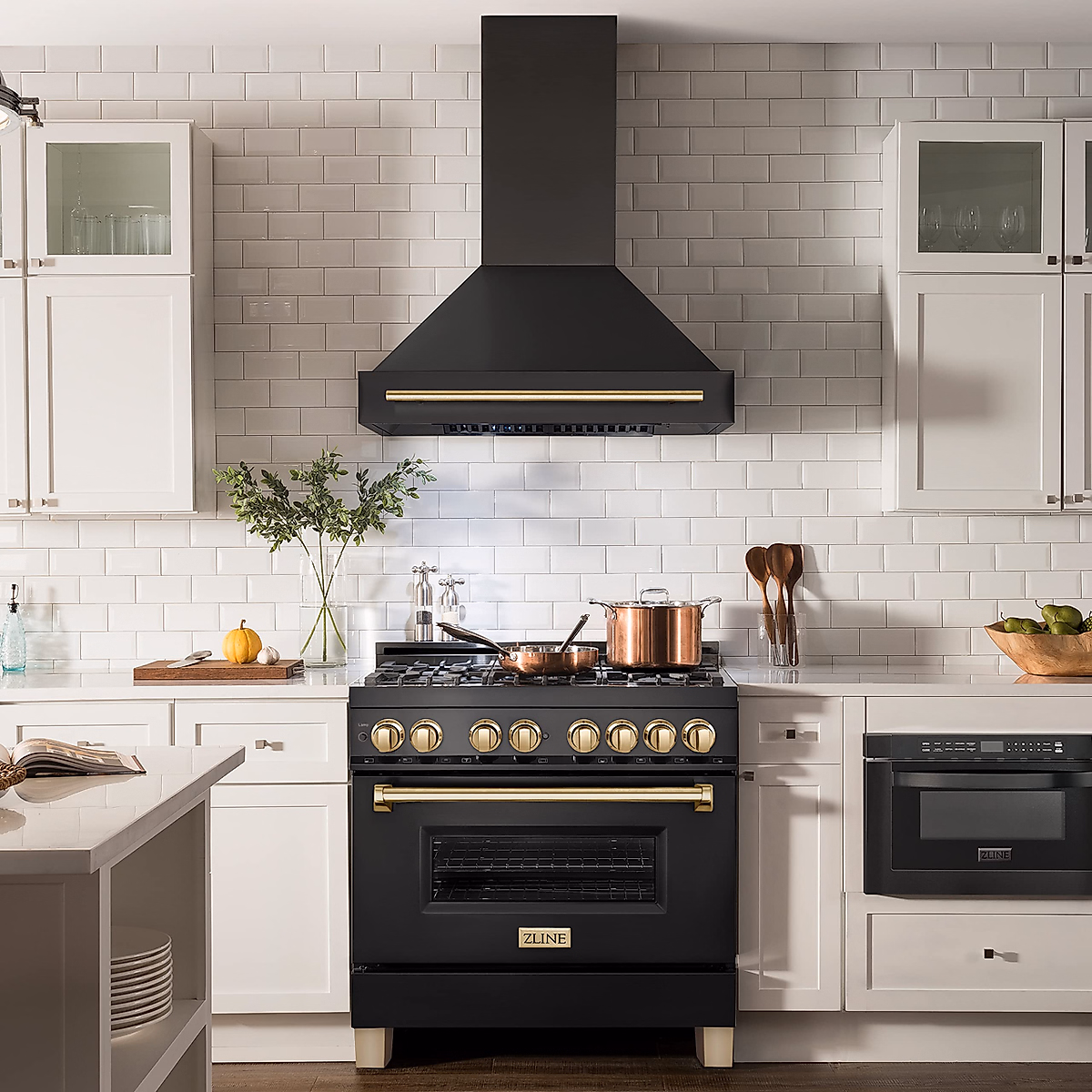 ZLINE 36" Black Stainless Steel Range Hood with Polished Gold Handle (BS655Z-36-G)