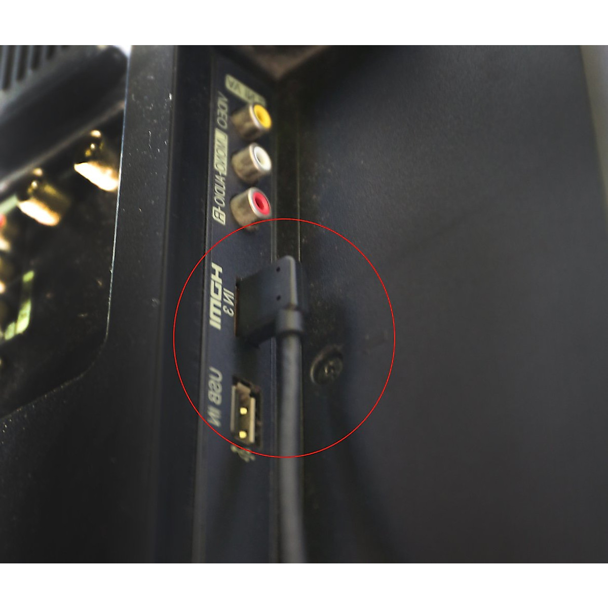 A to A HDMI Cable, Ysimda Ultra Slim Flexible Series One Port Saver 90 Degree Right- Angle A to A HDMI 2.0 High-Speed Cable, 6ft, Golded Connecter, 18G, Supports Ethernet, 3D, 4K and Audio Return