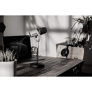 Shure MV7 USB/XLR Dynamic Microphone + SE215 Professional in-Ear Headphones for Podcasting, Recording, Streaming & Gaming, Built-in Headphone Output, Voice-Isolating Technology - Silver/Clear